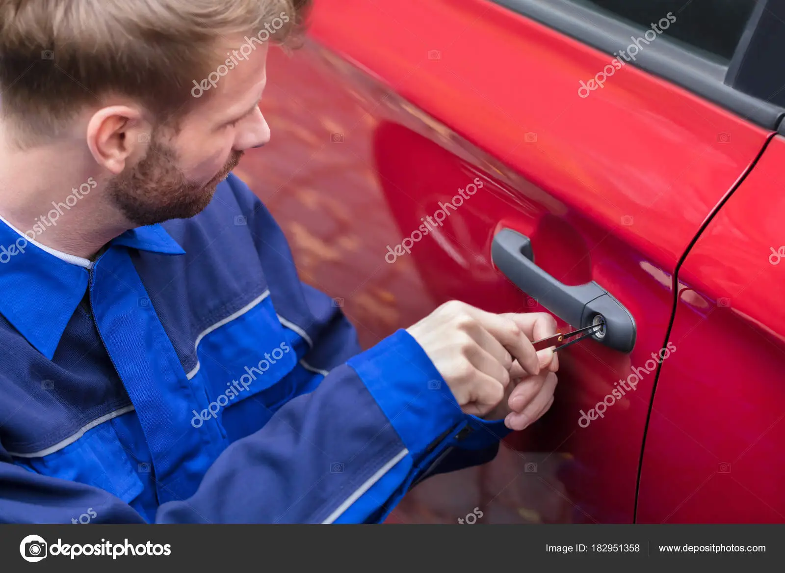 Locked Out of Your Car? 24/7 Automotive Lockout Services | Woody The ...
